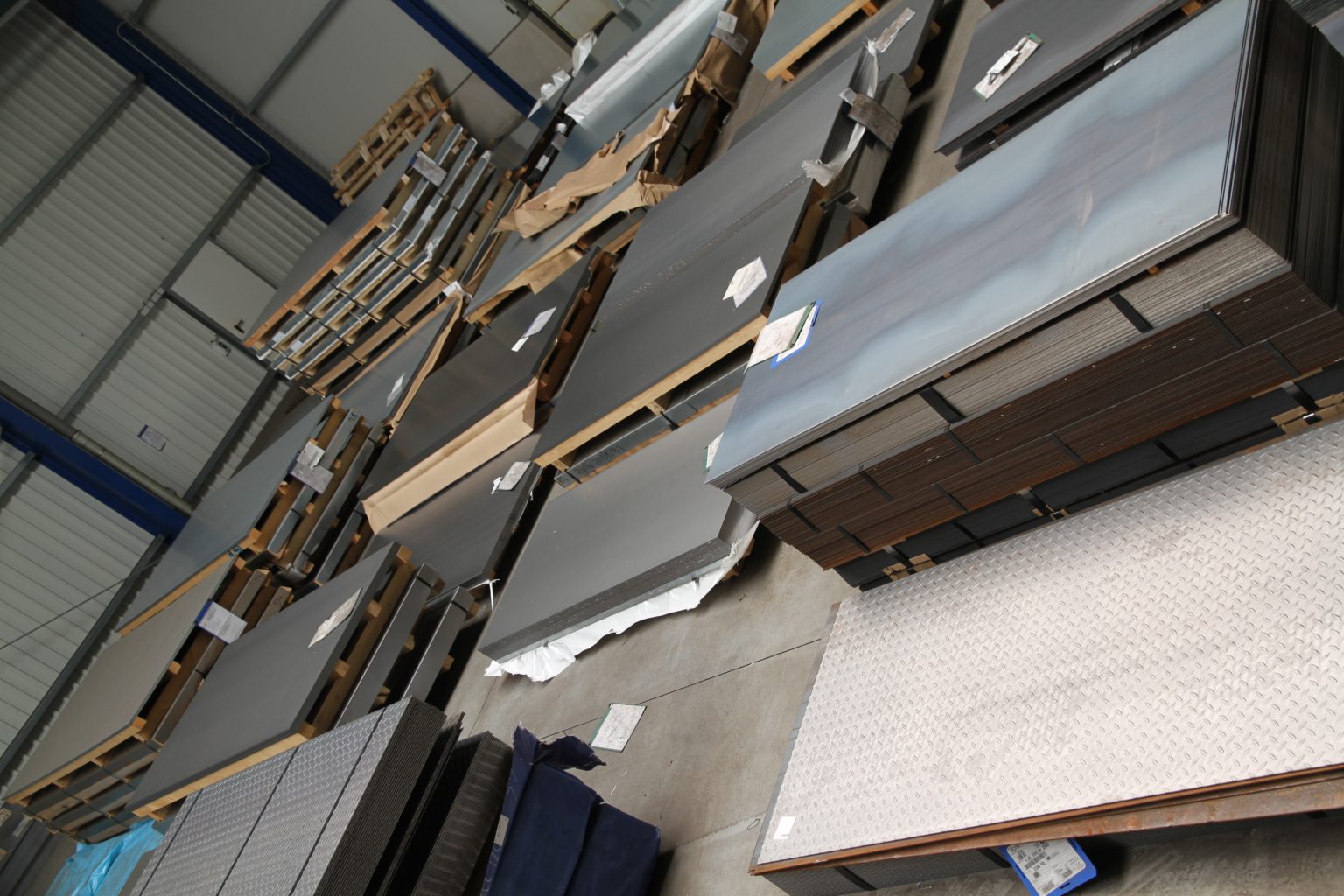 Sortiment Stahl – Glanemann – Stahlhandel & Metallverarbeitung